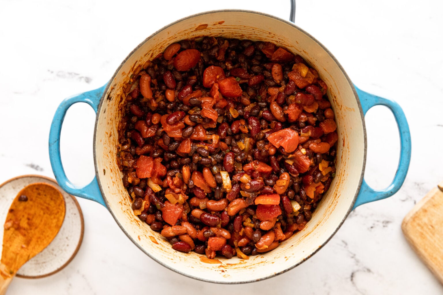 Hearty Vegetarian Bean Chili with Tomato Soup | Fork in the Kitchen