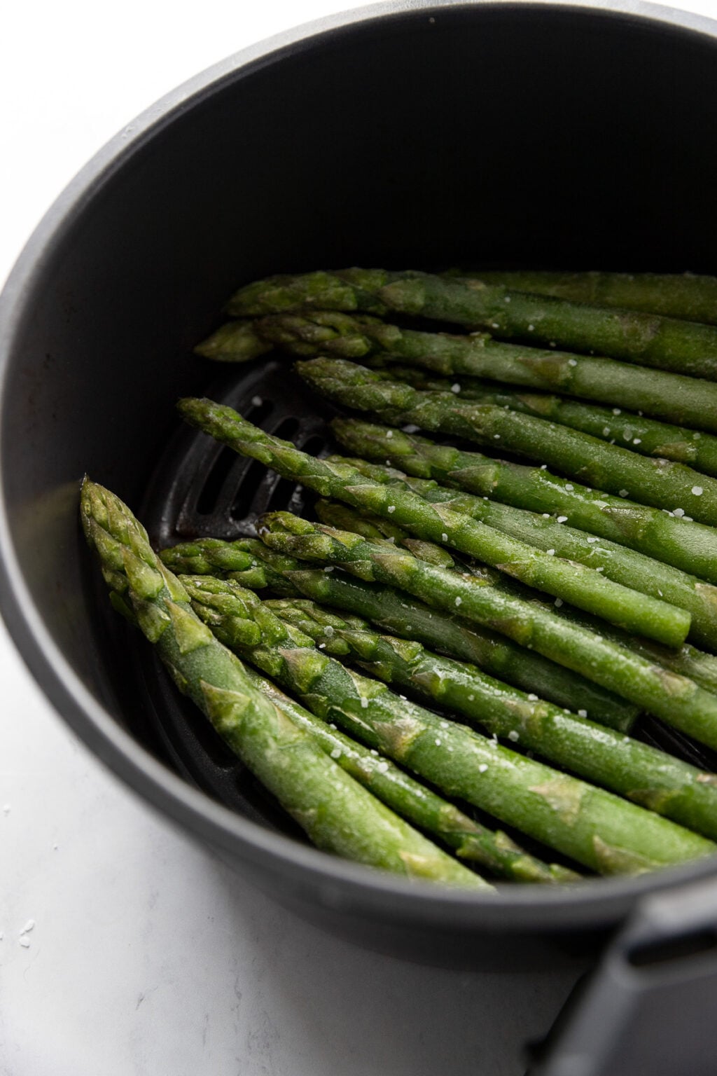 How to Cook Frozen Asparagus in the Air Fryer