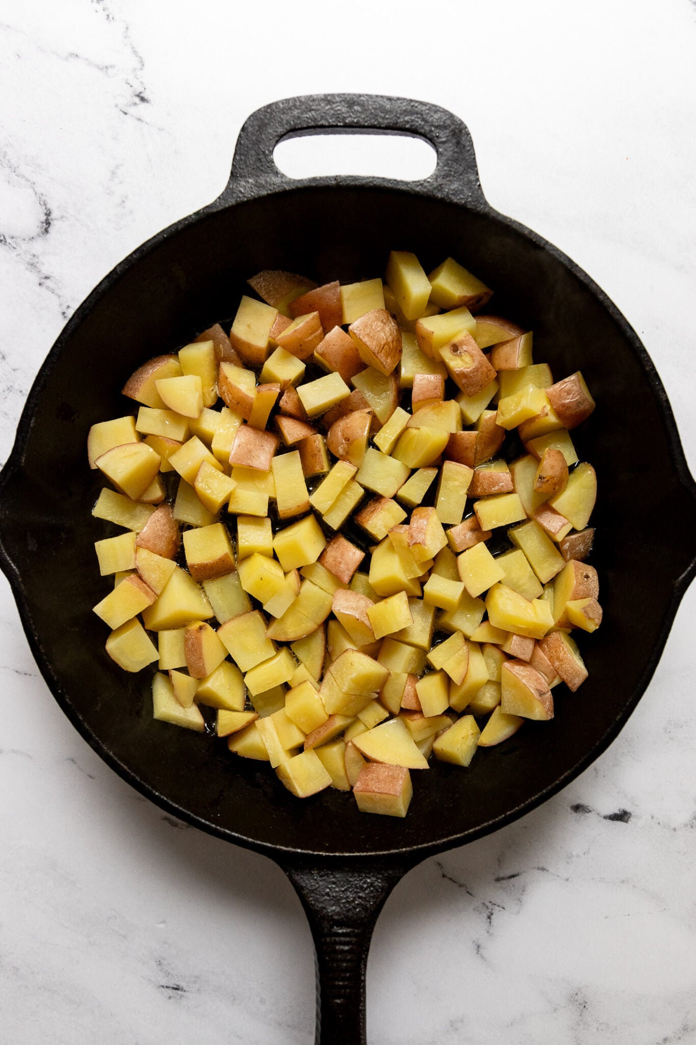 Skillet Breakfast Potatoes with Red Potatoes