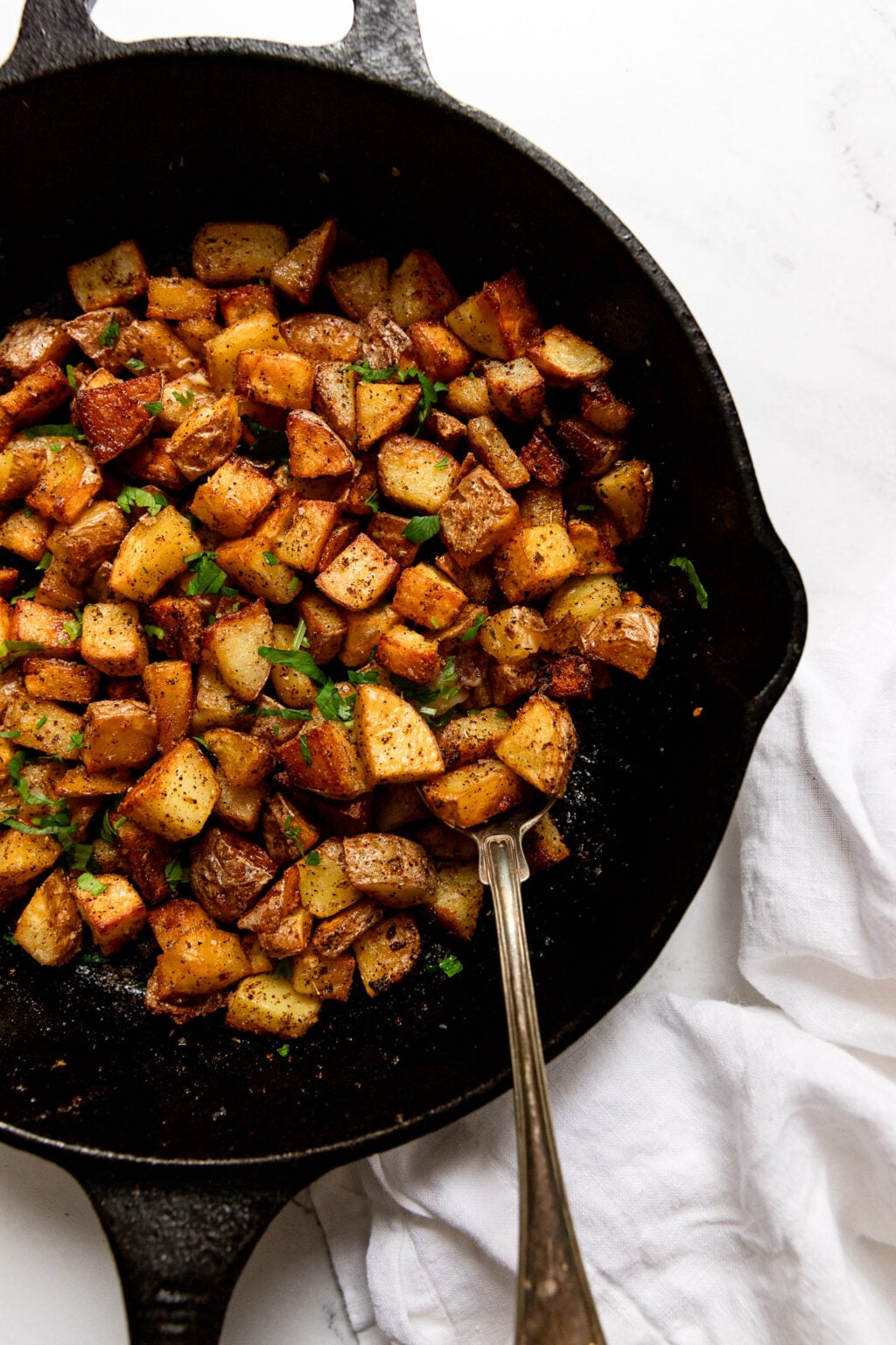 Skillet Breakfast Potatoes with Red Potatoes - Fork in the Kitchen