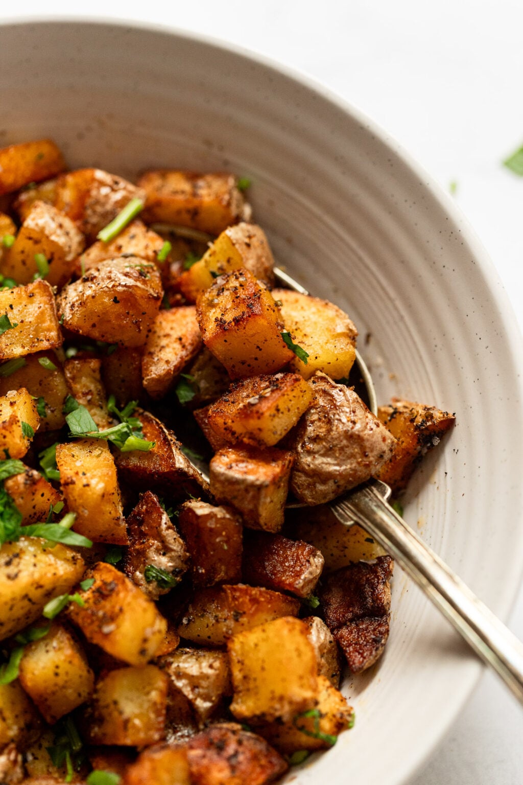 Skillet Breakfast Potatoes with Red Potatoes